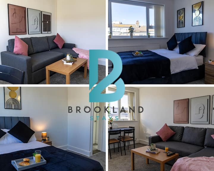Blackpool Getaway | Wi-fi & Kitchen • 4 Sleep - Blackpool Beach
