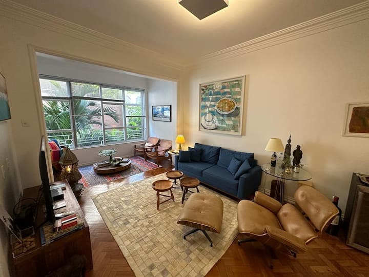 Apt Leblon Quadra Da Praia Com 3 Quartos - Ipanema