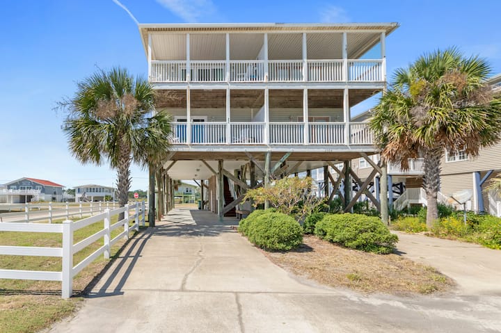 Beach Access | Sleeps 15| Creek And Ocean Views - Garden City, SC