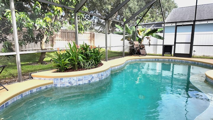 Oviedo Escape- Pool & Hot Tub- Close To Everything - Little Big Econ State Forest, Geneva