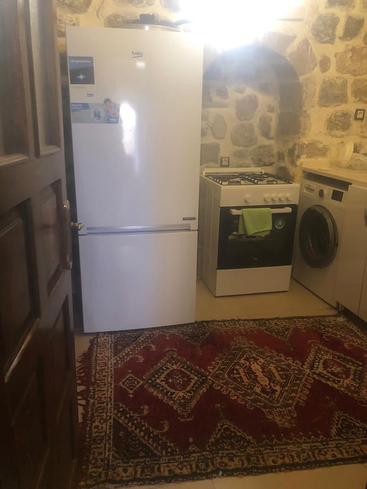 Mardin Antik ŞEhirde Taş Konakta ÖZel Mutfaklı Oda - Mardin