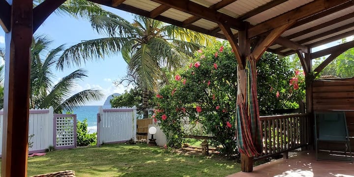 Maison De La Samba Les Pieds Dans L'eau Au Diamant - Martinique