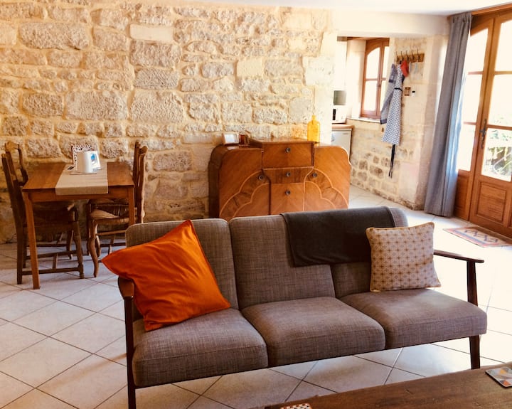 Le Chai, Le Moulin De Chazotte - Cognac