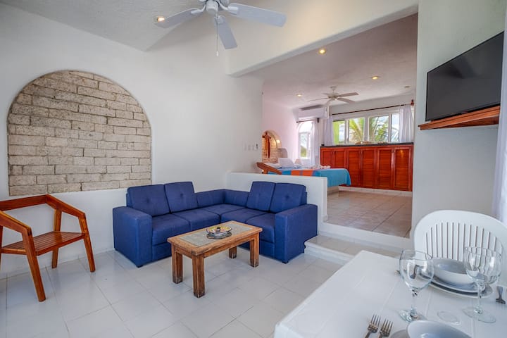 Del Sol Beachfront Studio Suite - Akumal