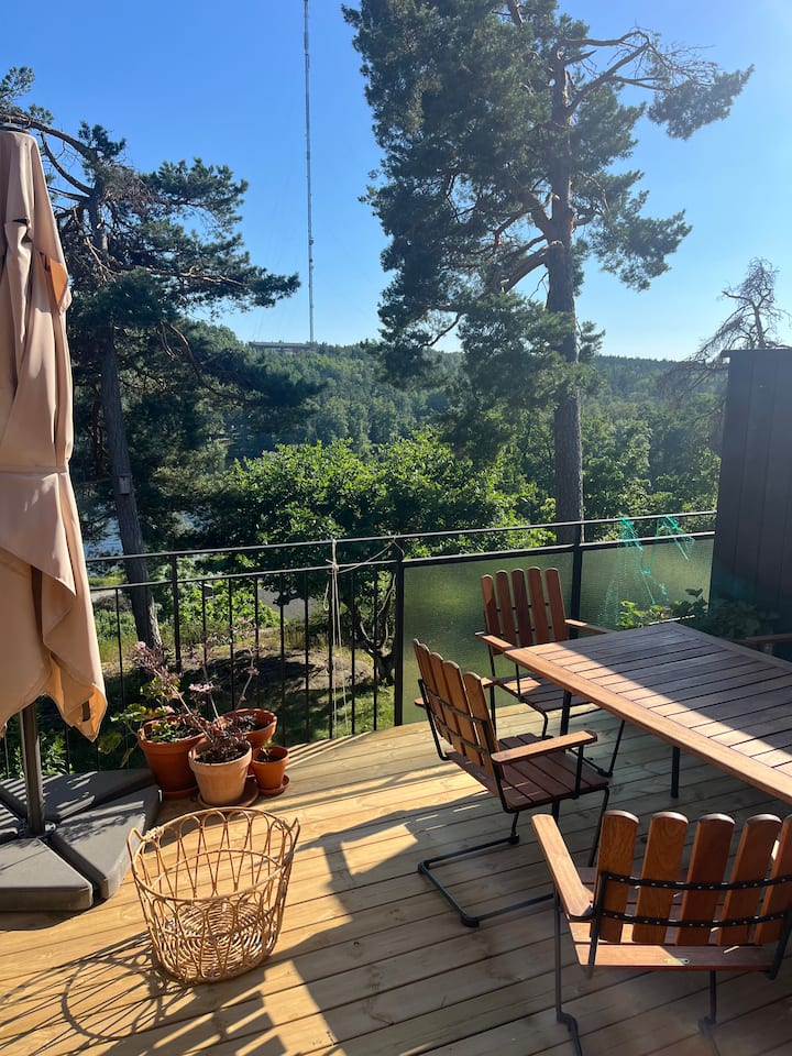 Townhouse On "The Plateau" With A View - Stockholm