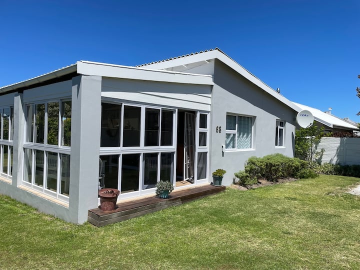 Namastay Self-catering Cottage, Sandbaai, Hermanus - Sandbaai