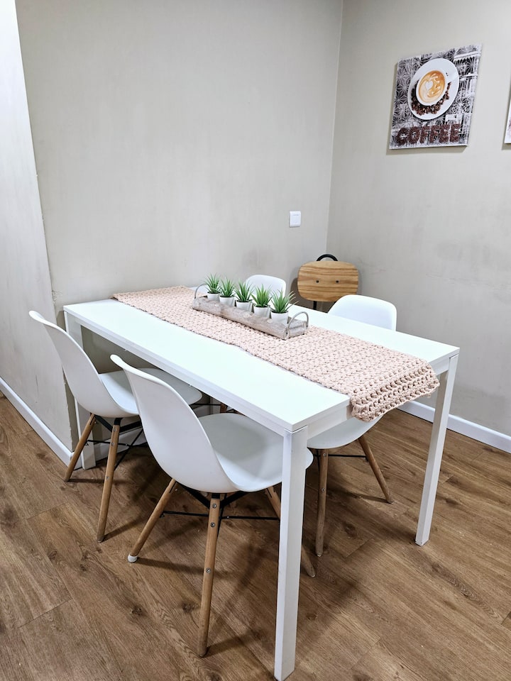 3 Habitaciones, Zona Vialia, Centro. - Málaga