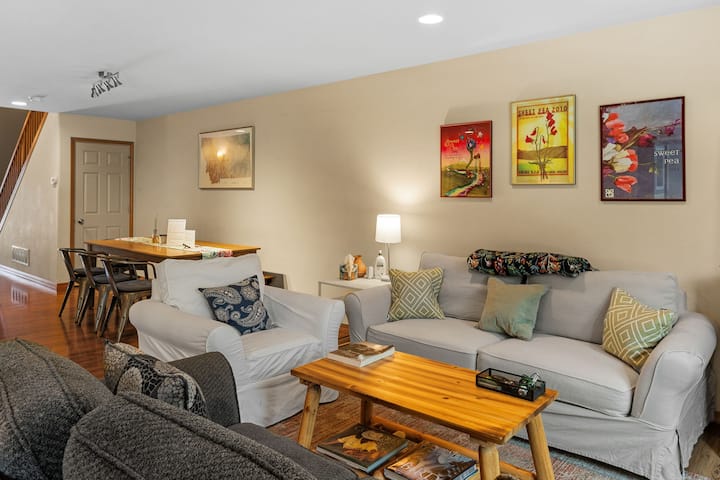 Great Open Plan Townhouse! - Bozeman, MT