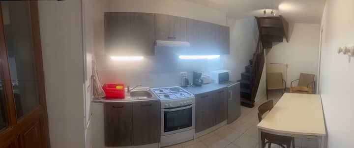 Duplex. Location Courte Durée 1,2 Ou 3 Personnes - Mayenne