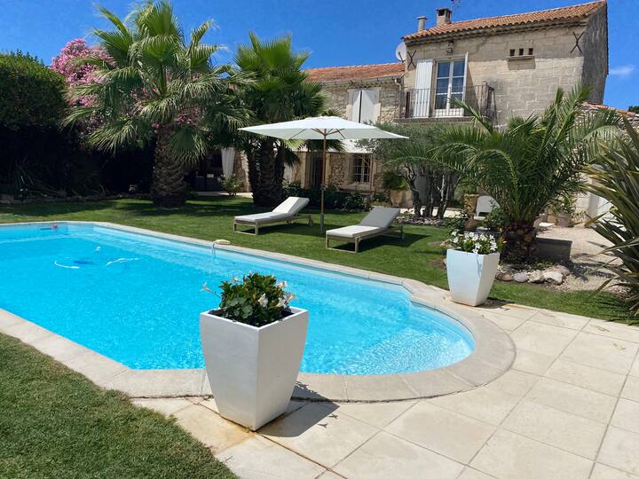 Mas , 2 Piscines,sauna  Climatisation - Avignon