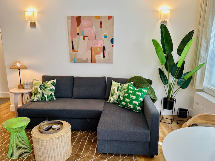 Newly Furnished Apartment On College Ave - El Cerrito, CA