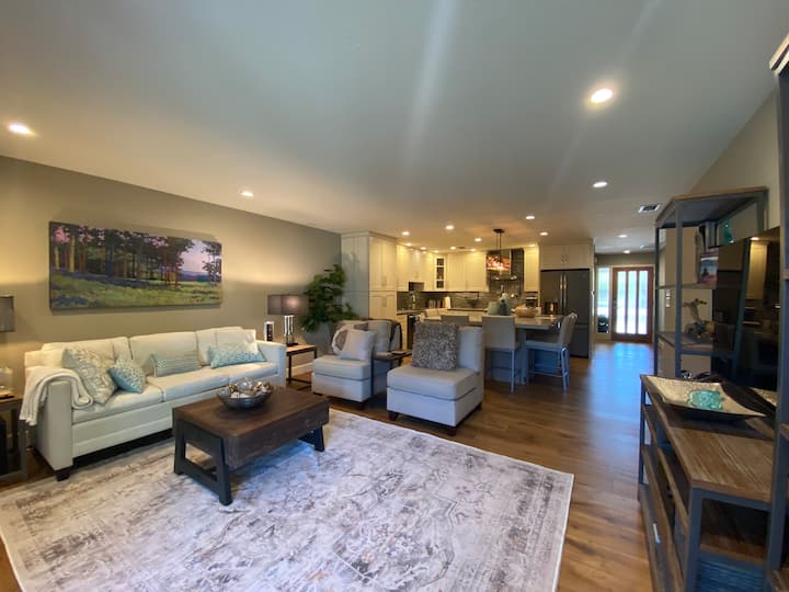 Wine Country Retreat Long Term Available - Yountville, CA