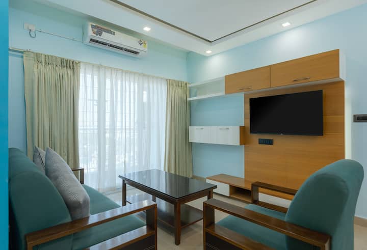 Luxury/posh 3 Br Apt Airport Take Off Landing View - Chennai