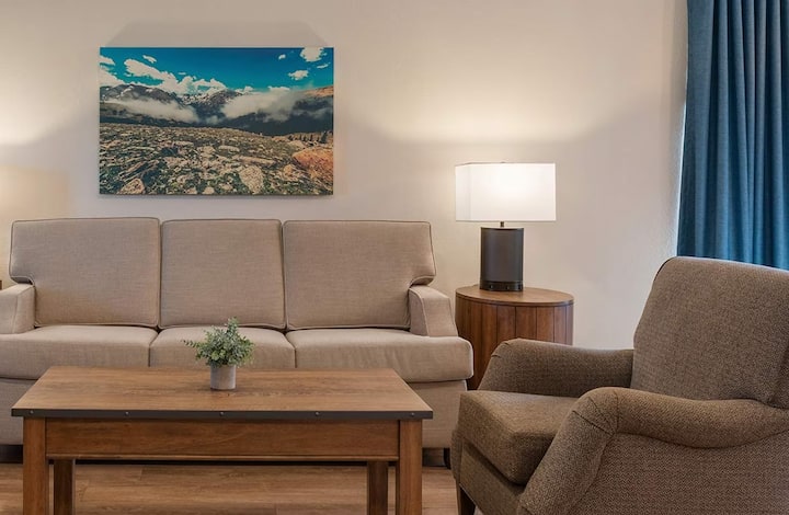 One-bedroom Suite At Wyndham Pagosa - 2 Queen Beds - Pagosa Springs, CO