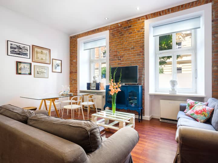 Artistic Old Town Apartment By Tyzenhauz - Cracovie