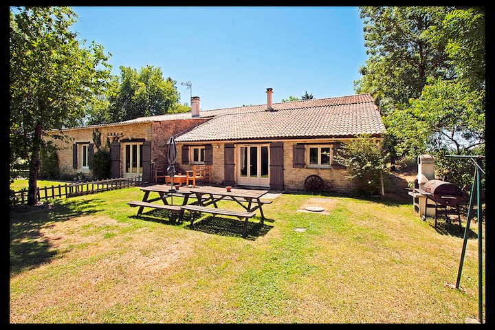 Le Petit Moulin 'Papillion' Gite - Deux-Sèvres