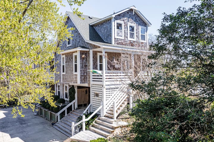 Gorgeous Beach House - "Surfers Retreat" - Kitty Hawk, NC