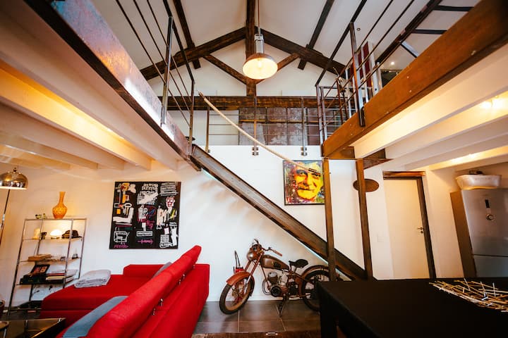 Loft Duplex Industriel 107m² Terrasse Parking - Frontignan