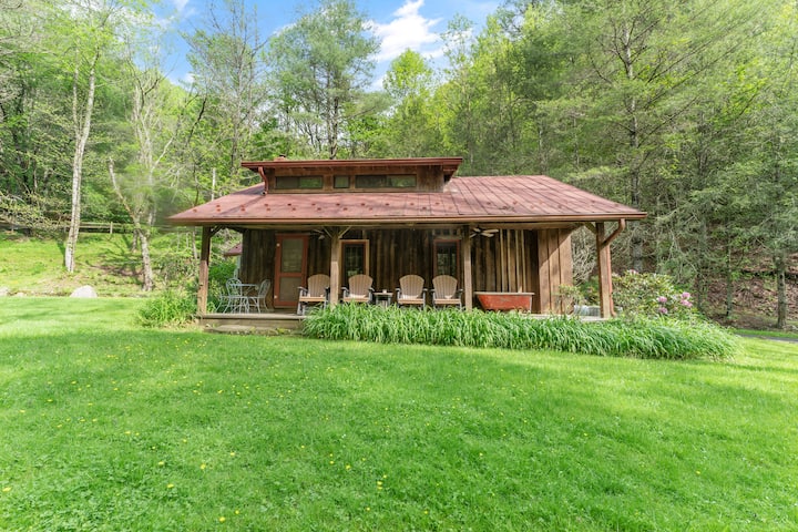 Precious Cabin - Valle Crucis, NC