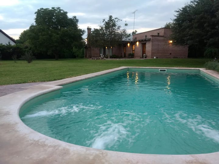 Casa Quinta En Sinsacate - Colonia Caroya