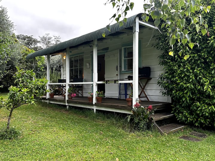 Quail Cottage - Quaint, Cosy And Private - Coromandel