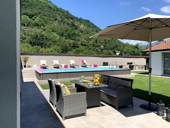 New Open Space Pool & Sauna - Lombardy