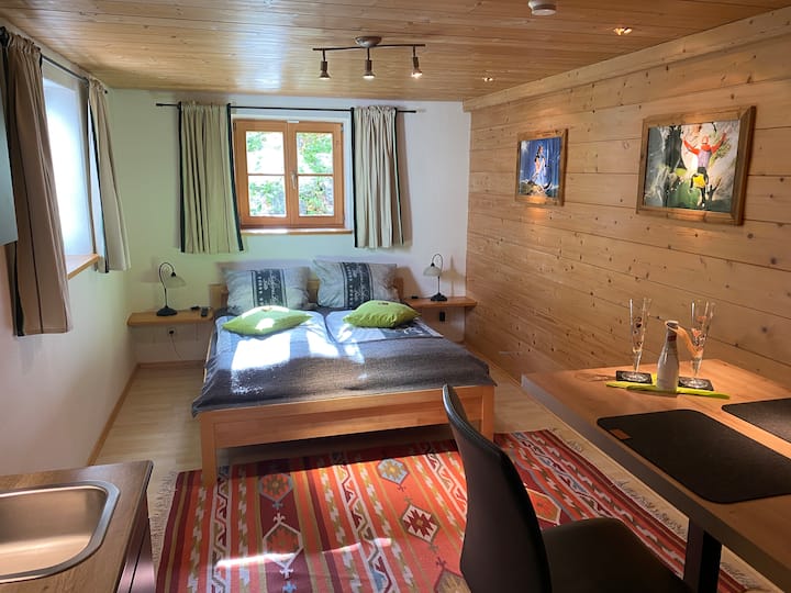 25 M² Ferienwohnung ∙ 1 Schlafzimmer ∙ 2 Gäste - Rottach-Egern