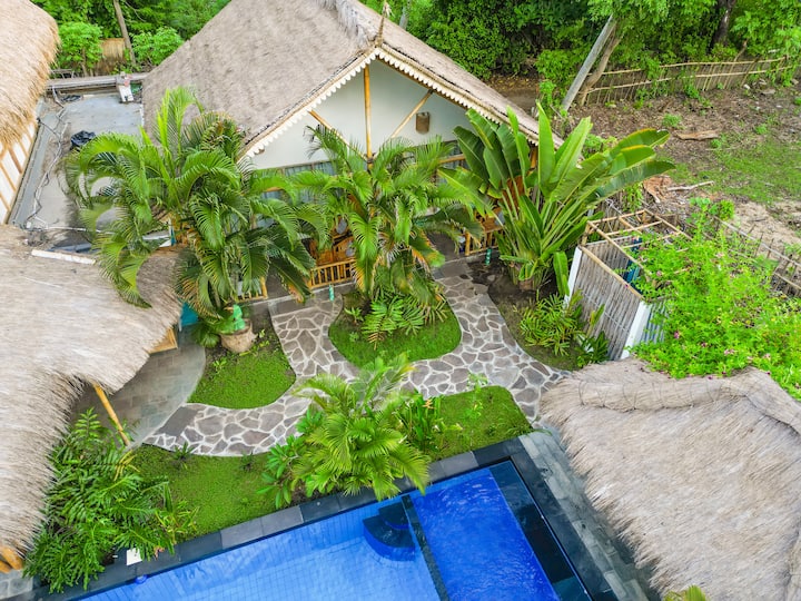 Chambres Doubles Conjointes, Ac, Haut Chaude - Islas Gili