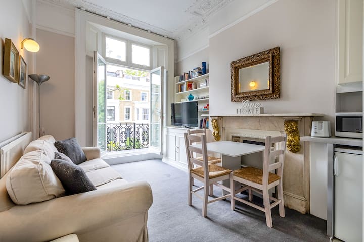 Flat Next To Tube, 6min Walk To Portobello Market - The Warwick Castle