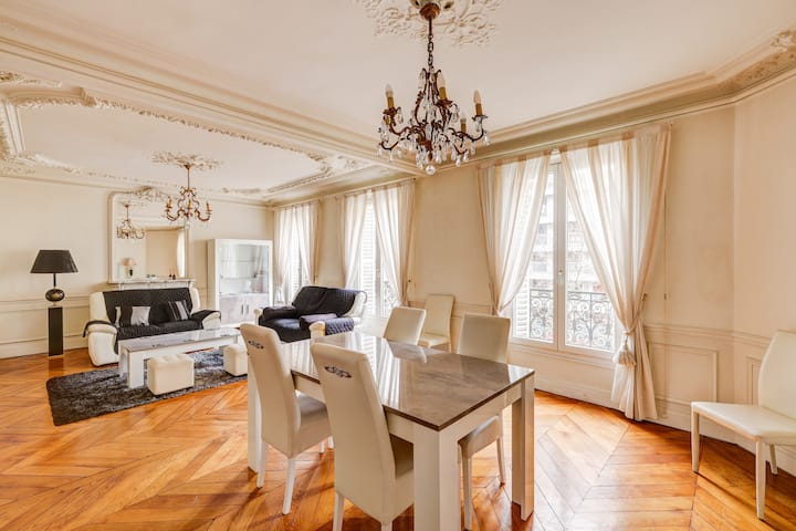 Montmartre  Spacious Duplex 130 M2 - 4 Bedrooms - Aubervilliers