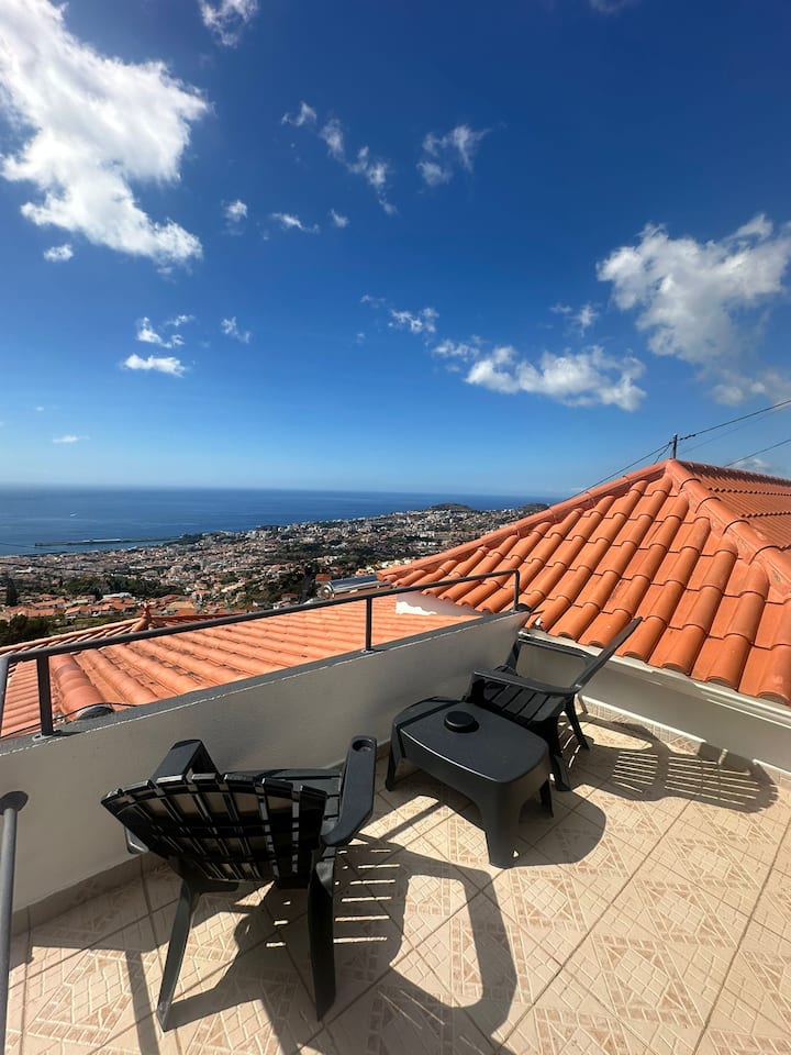 The Hill View House - Funchal