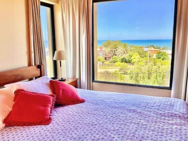 Casa Muy Confortable Con Excelente Vista Al Océano - Uruguay