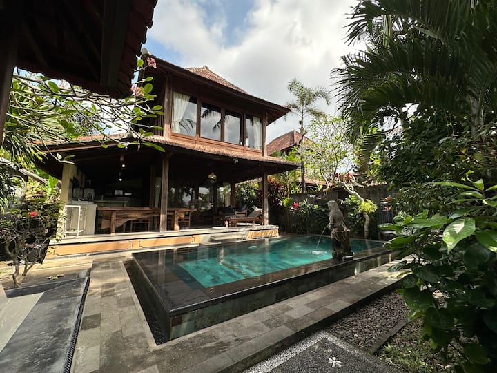 Sunmix Villa 2 Bedroom Wooden House Private Pool - Bali