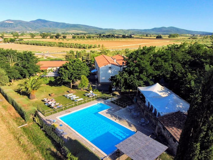 3 Bedrooms Flat For Large Families - Garden & Pool - Toskana