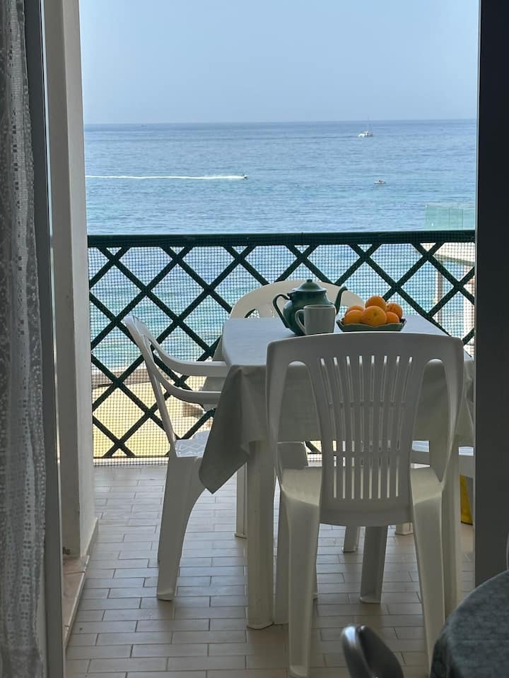 T2 6 Camas Frente à Praia Ed S. Lourenço - Armação de Pêra