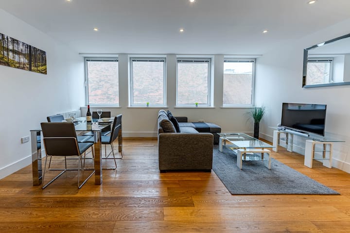 Celador Apartments - Sussex House Serviced Apartments - Berkshire