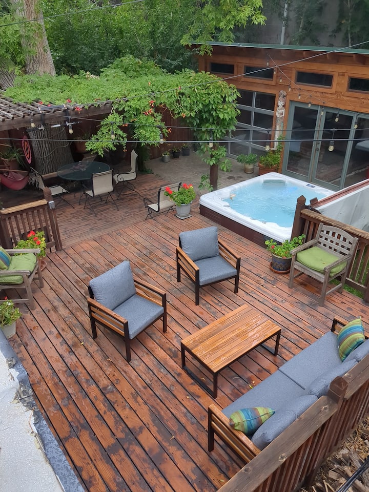 Private Oasis In Victorian Home - Denver, CO