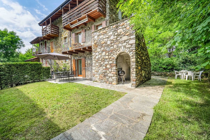 Casale Antico Borgo Garden - Colico