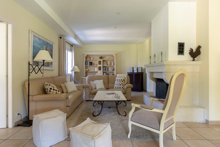 Villa Climatisée Avec Piscine Chauffée - Maussane-les-Alpilles