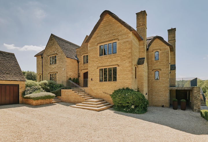 Elegant Cotswold Home With Indoor Pool And Sauna - Moreton-in-Marsh