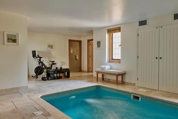 Elegant Cotswold Home With Indoor Pool And Sauna - Chipping Campden