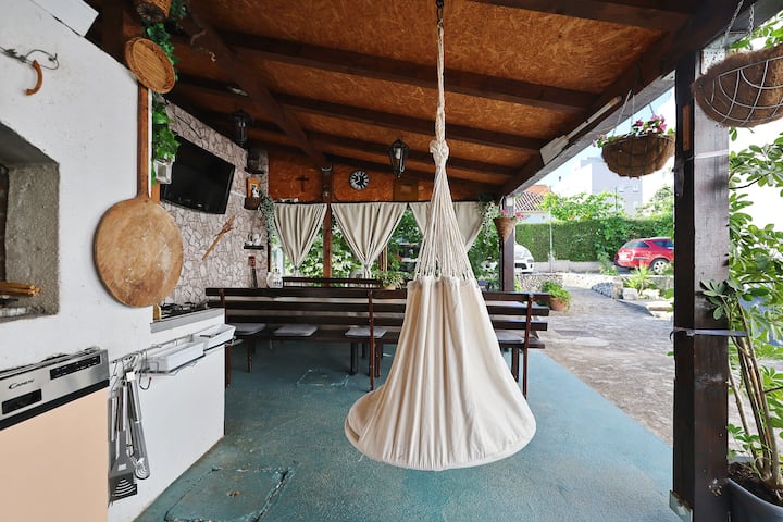 Anita – Apartment With Garden & Bbq, Zadar - Zadar