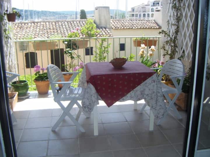 Studio  Pieds Dans L'eau  Calme  Domaine Privé - Gassin