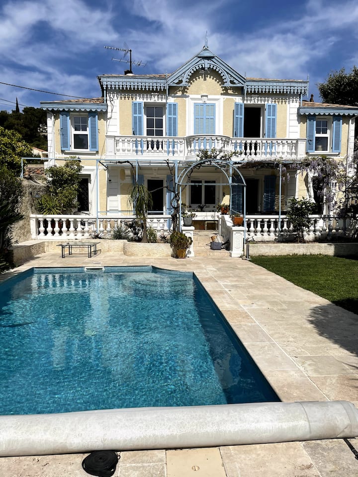 Maison Avec Vue De La Mer à L'étage - Hyères