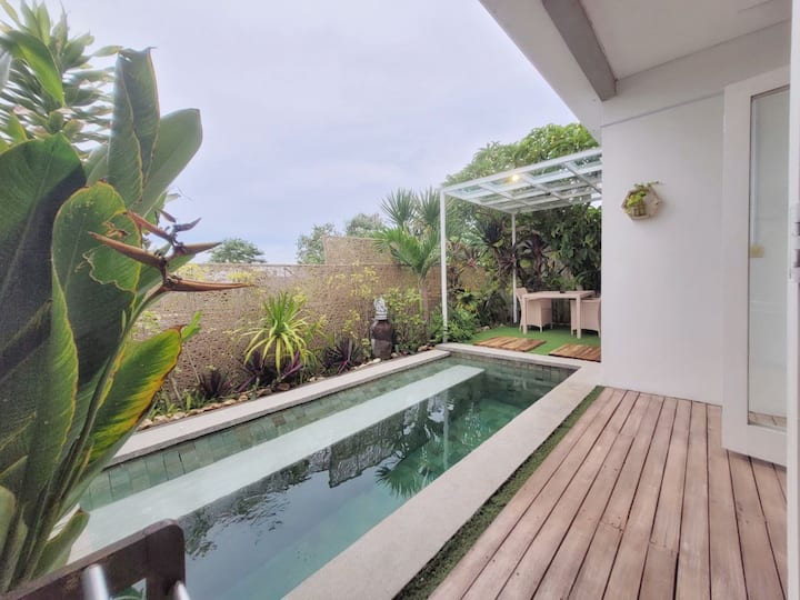 Comfy Sea View Villa Jimbaran Bali (3 Wifi) - Bali