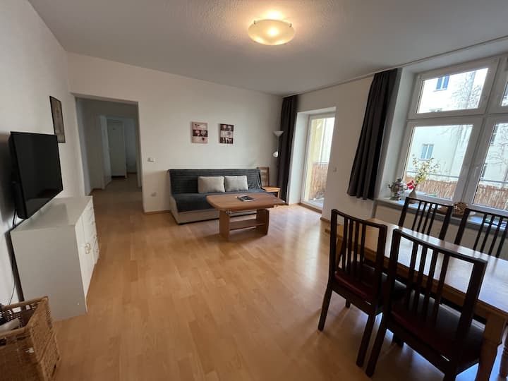3-zimmer Wohnung B1 - Berlin