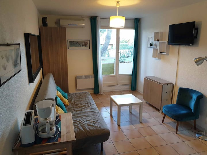 Studio Rez-jardin Proche Plage Wifi, Clim, Garage - Bormes-les-Mimosas