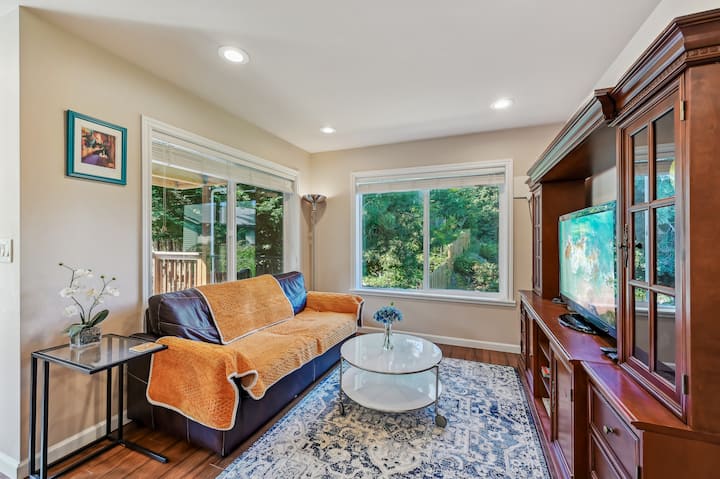Modern And Private Unit Bellevue - Seattle - Bellevue, WA