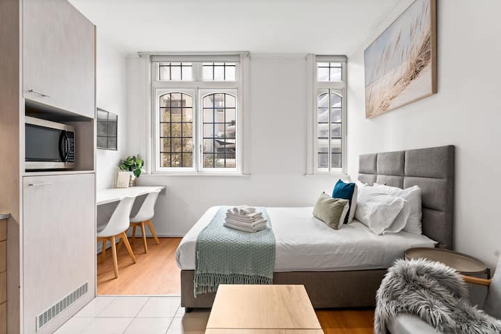 Cosy Nest In Elizabeth Near Flinders St Station. - Margaret Court Arena