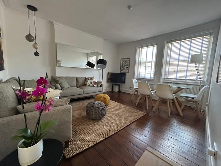 West Kensington Lovely And Bright 3 Beds Flat - アールズ・コート